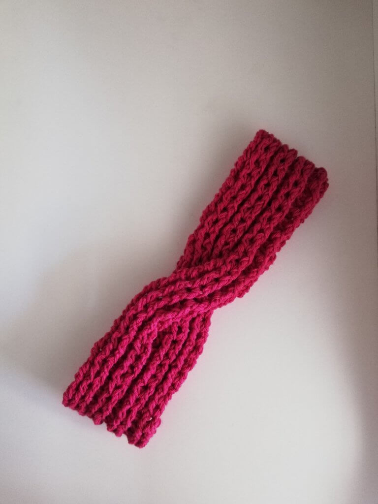 Kadın - Pratik Saç Bandı Yapımı